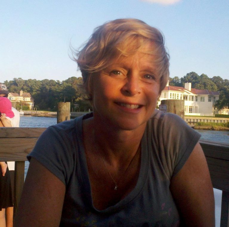 Write At The Beach - Janine Latus